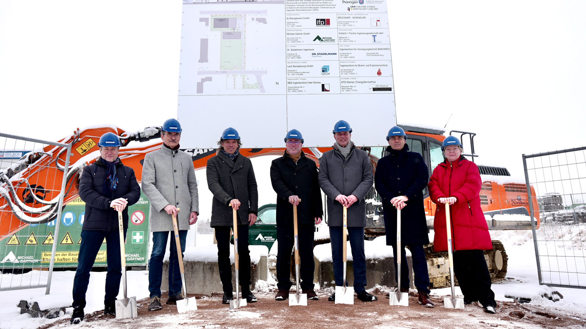 17-meter giant grows in Legefeld